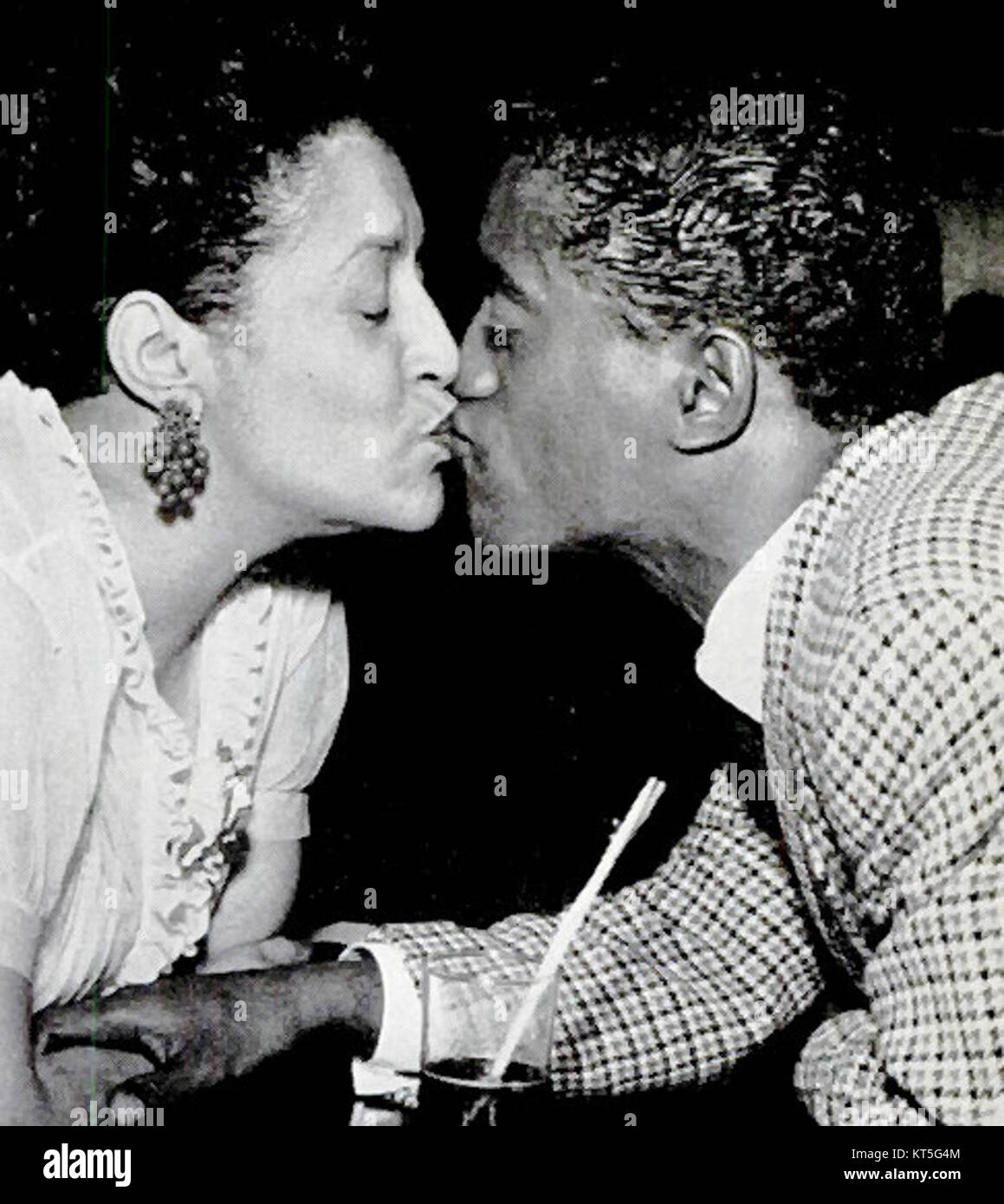 Sammy Davis Jr. and mother at Grace's Little Belmont 1954 Stock Photo ...