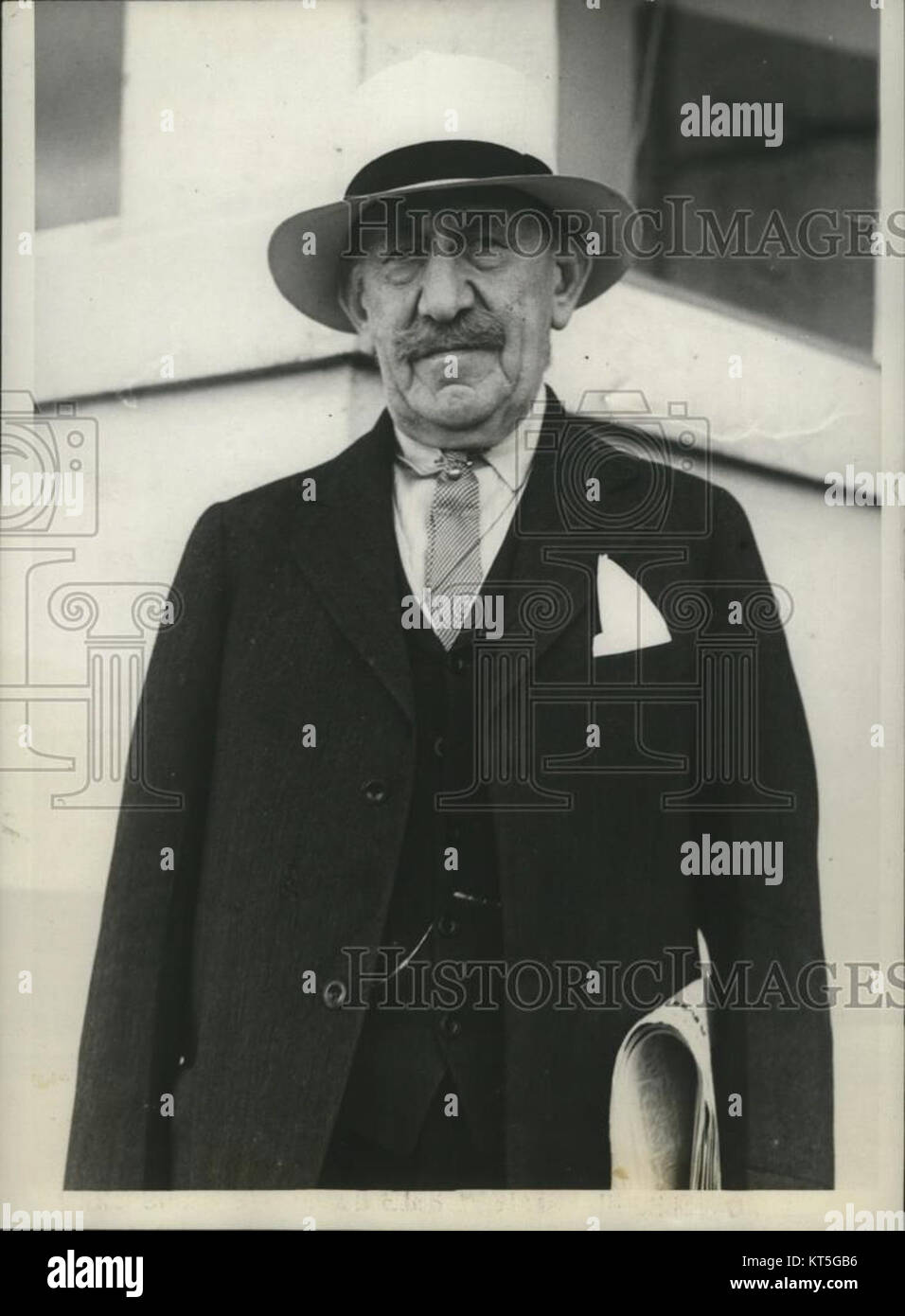 Sam Untermeier's arrival in Chicago for the Democratic Convention marks ...