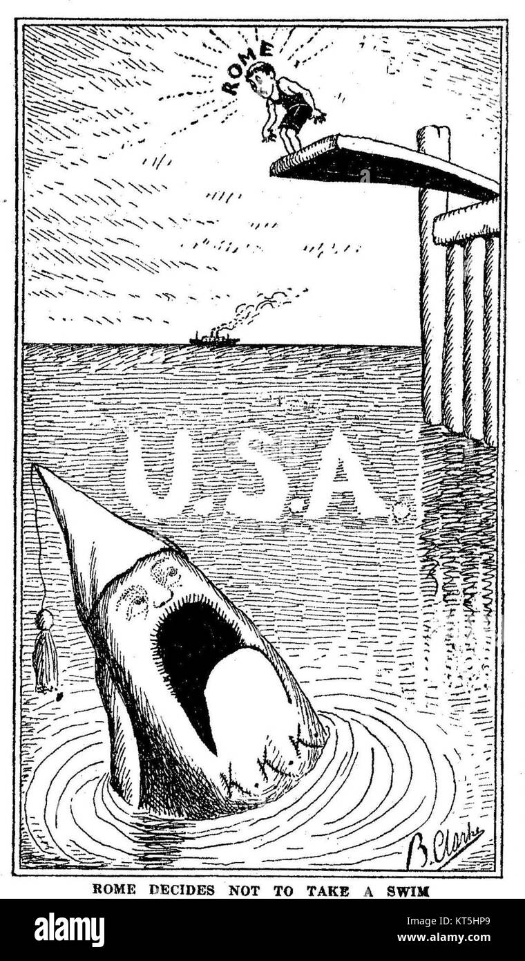 Predatory reef fish Black and White Stock Photos & Images - Alamy