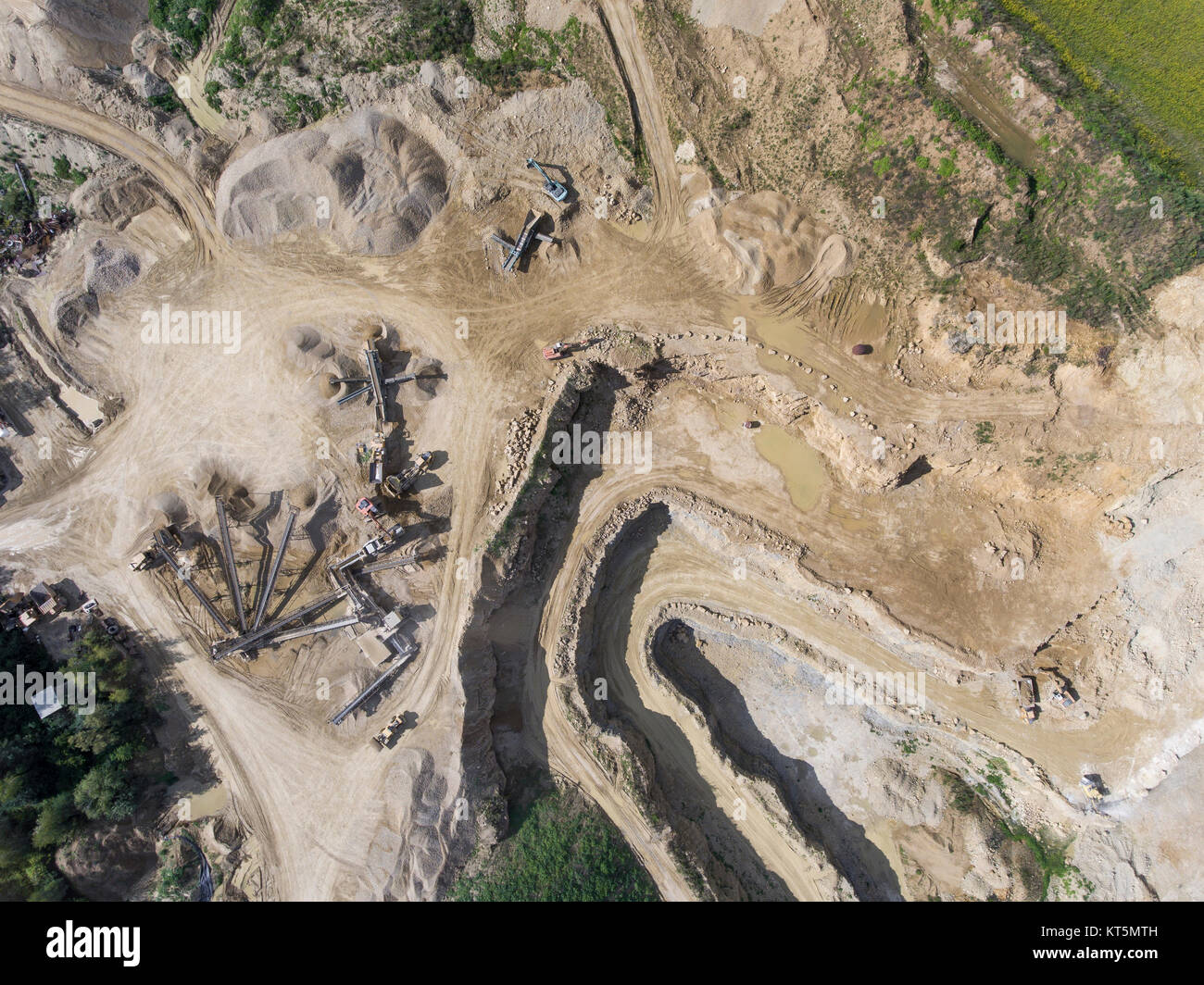 Gold mine dump city hi-res stock photography and images - Alamy
