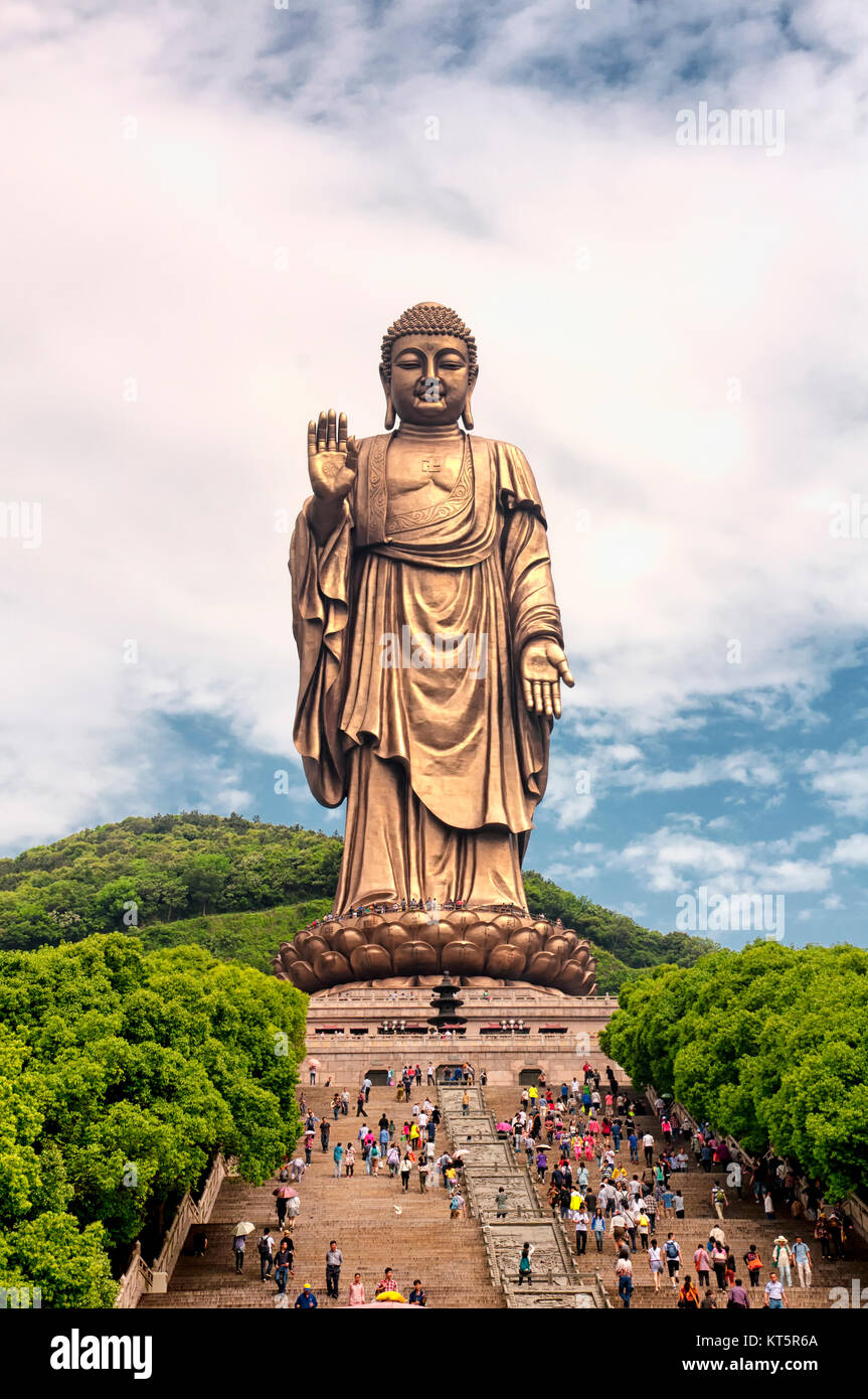 Big buddha pictures hi-res stock photography and images - Alamy