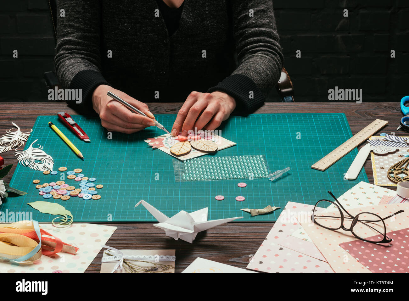 Woman scrapbooking hi-res stock photography and images - Alamy