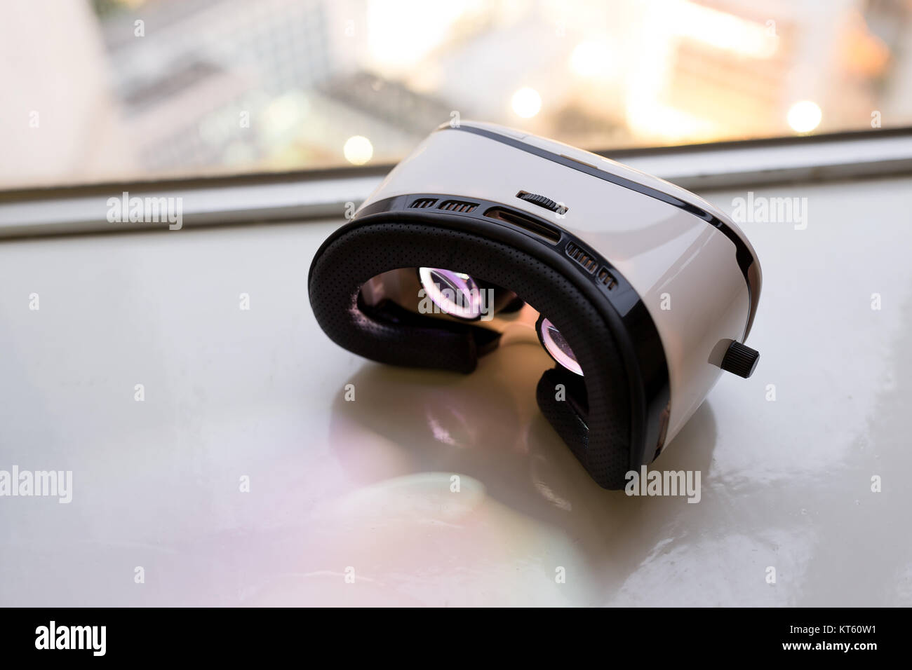 Virtual reality playing the music video inside Stock Photo - Alamy