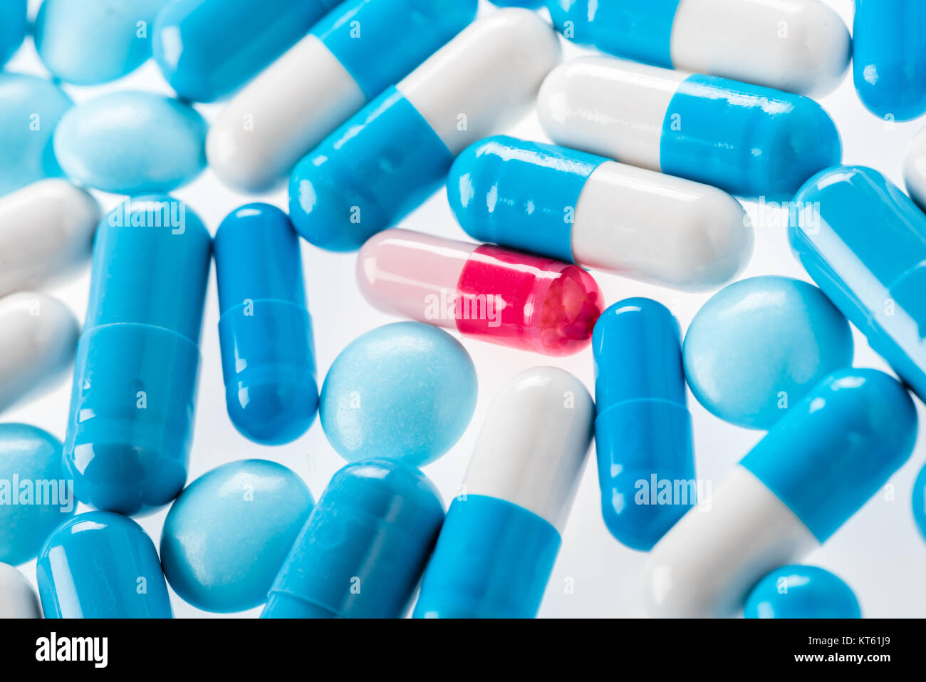 Pills assortment hi-res stock photography and images - Alamy