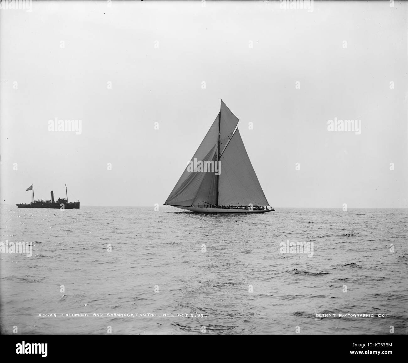 Columbia sloop hi-res stock photography and images - Alamy
