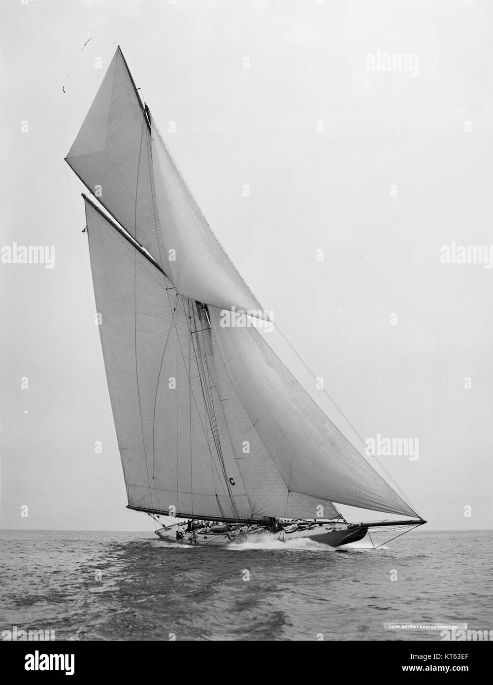 The Sloop Independence is a historic vessel known for its role in ...