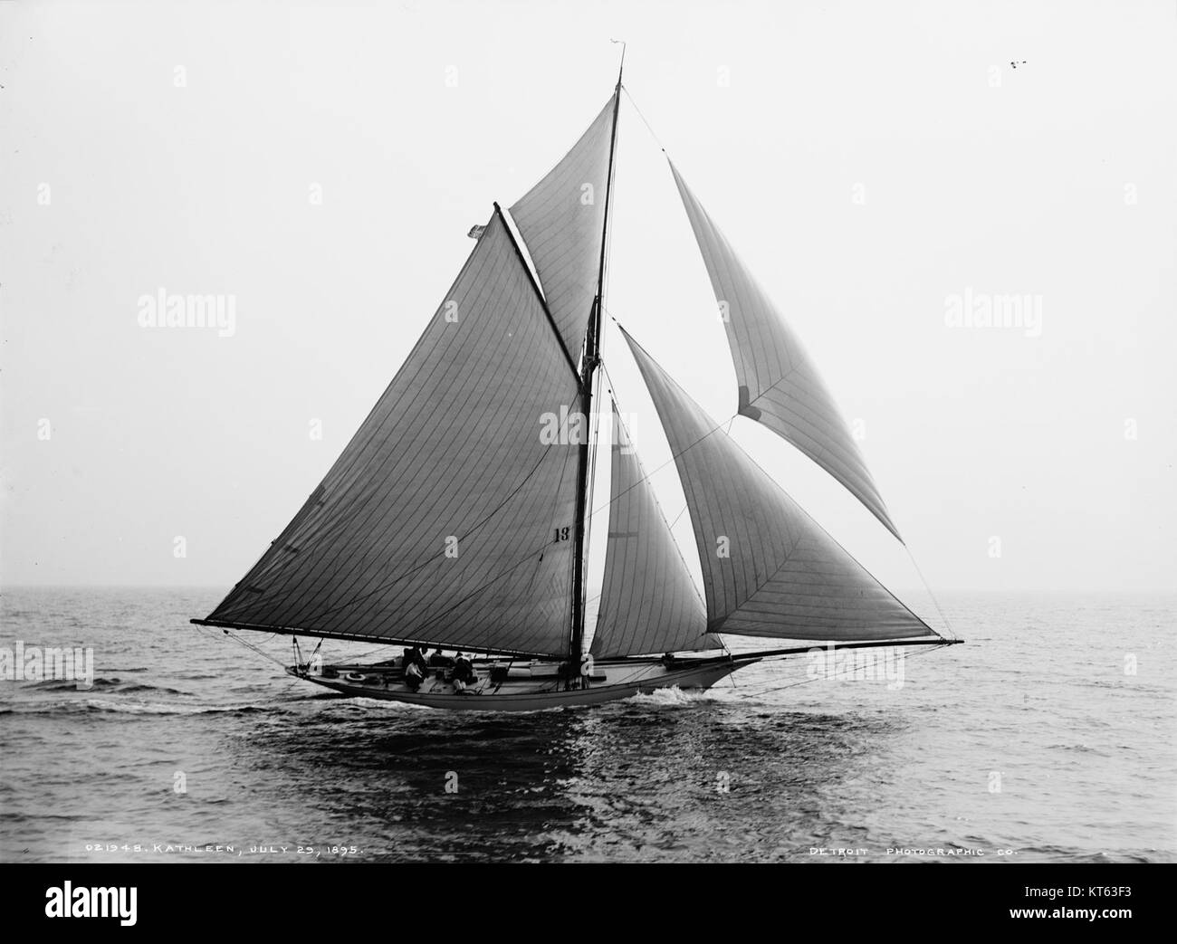 The Sloop Kathleen-5 is a historic 40-foot yacht built in 1904 near ...