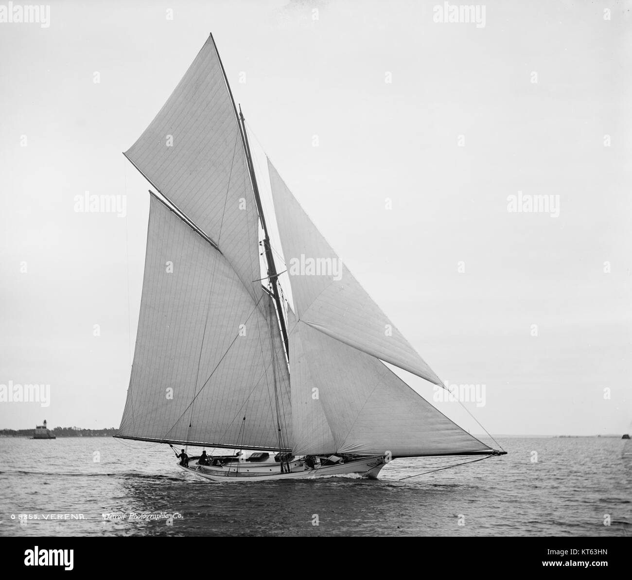 Sloop Verena-22, a historical sailing vessel, with its design ...
