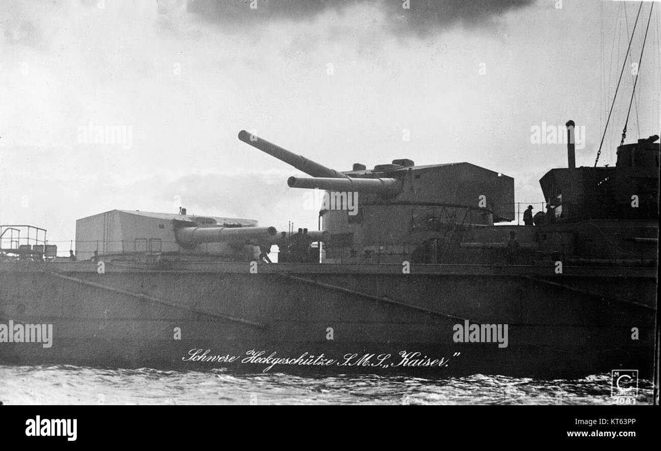 Housed guns hi-res stock photography and images - Alamy