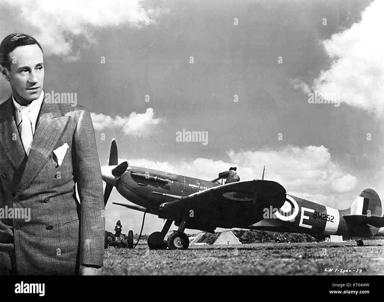 Old Spitfire Black and White Stock Photos & Images - Alamy
