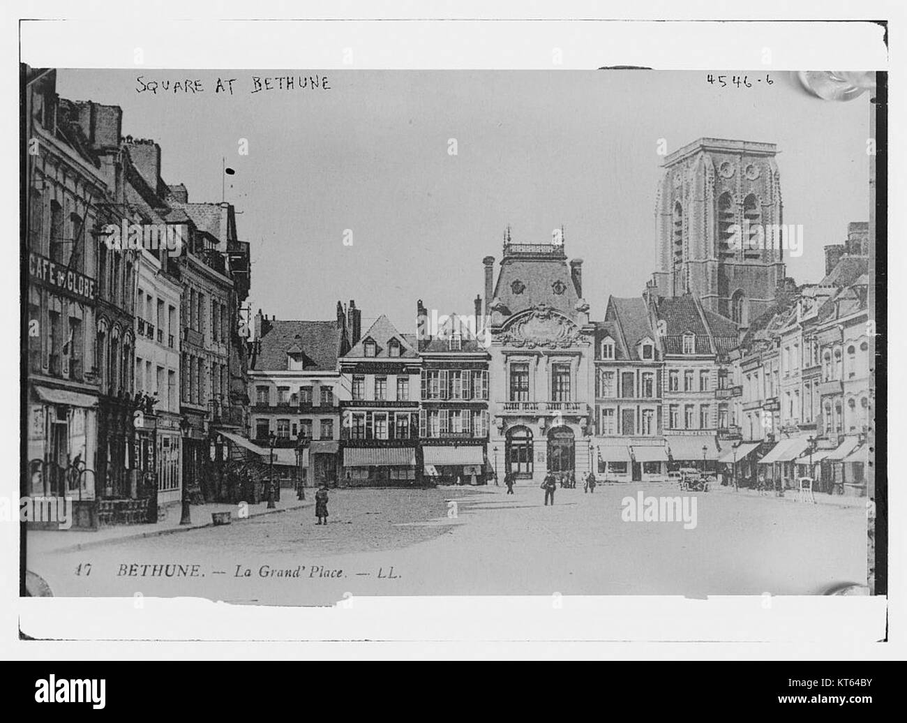 Communal outdoor space Black and White Stock Photos & Images - Alamy