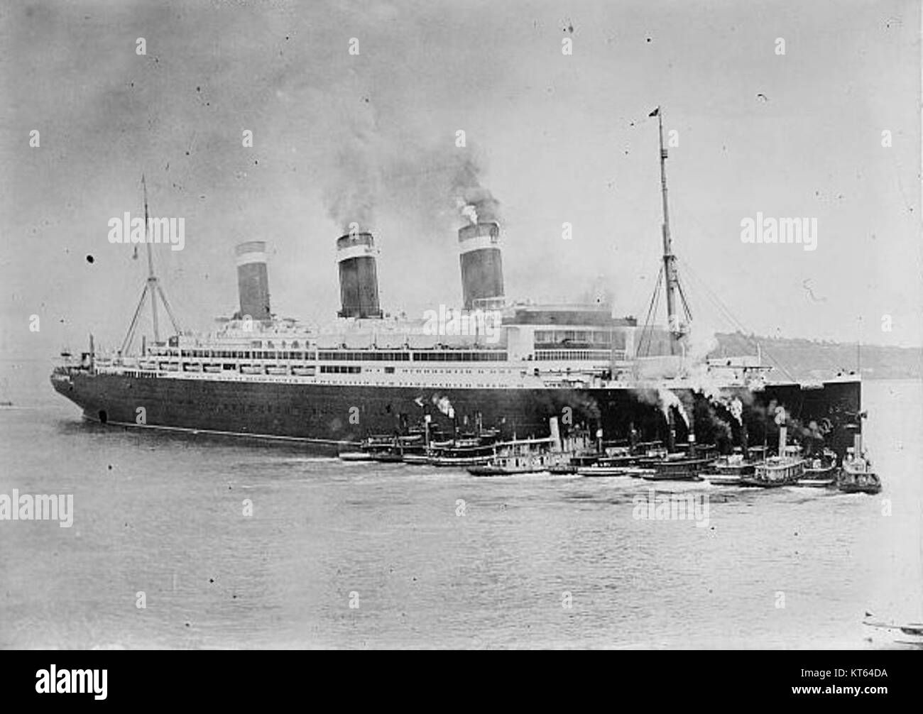 The SS Leviathan was a large passenger ship, initially launched as the ...