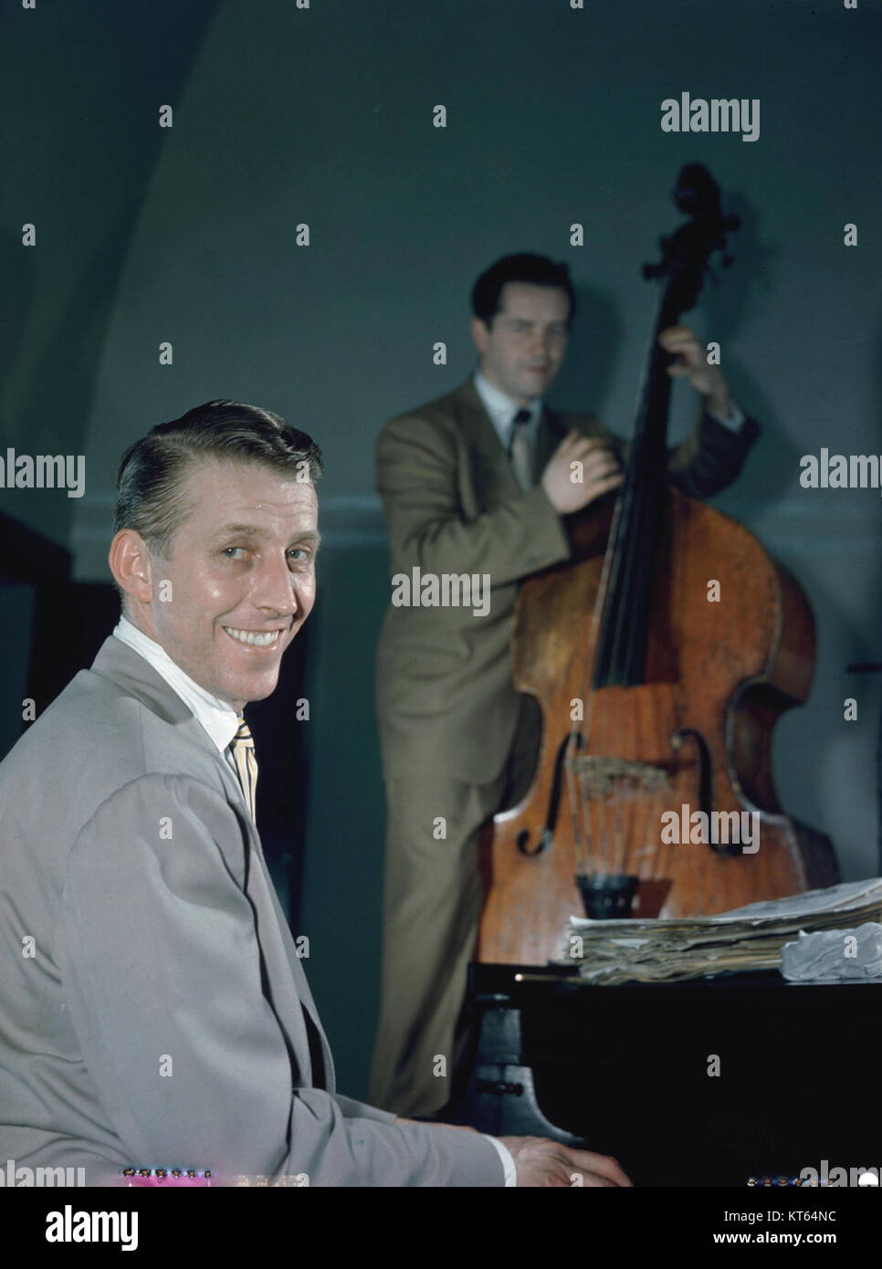 A photograph from 1947 or 1948 featuring jazz musicians Stan Kenton and ...