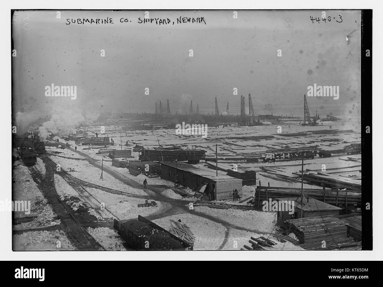 Submarine Co. Shipyard, Newark (23883990299 Stock Photo - Alamy