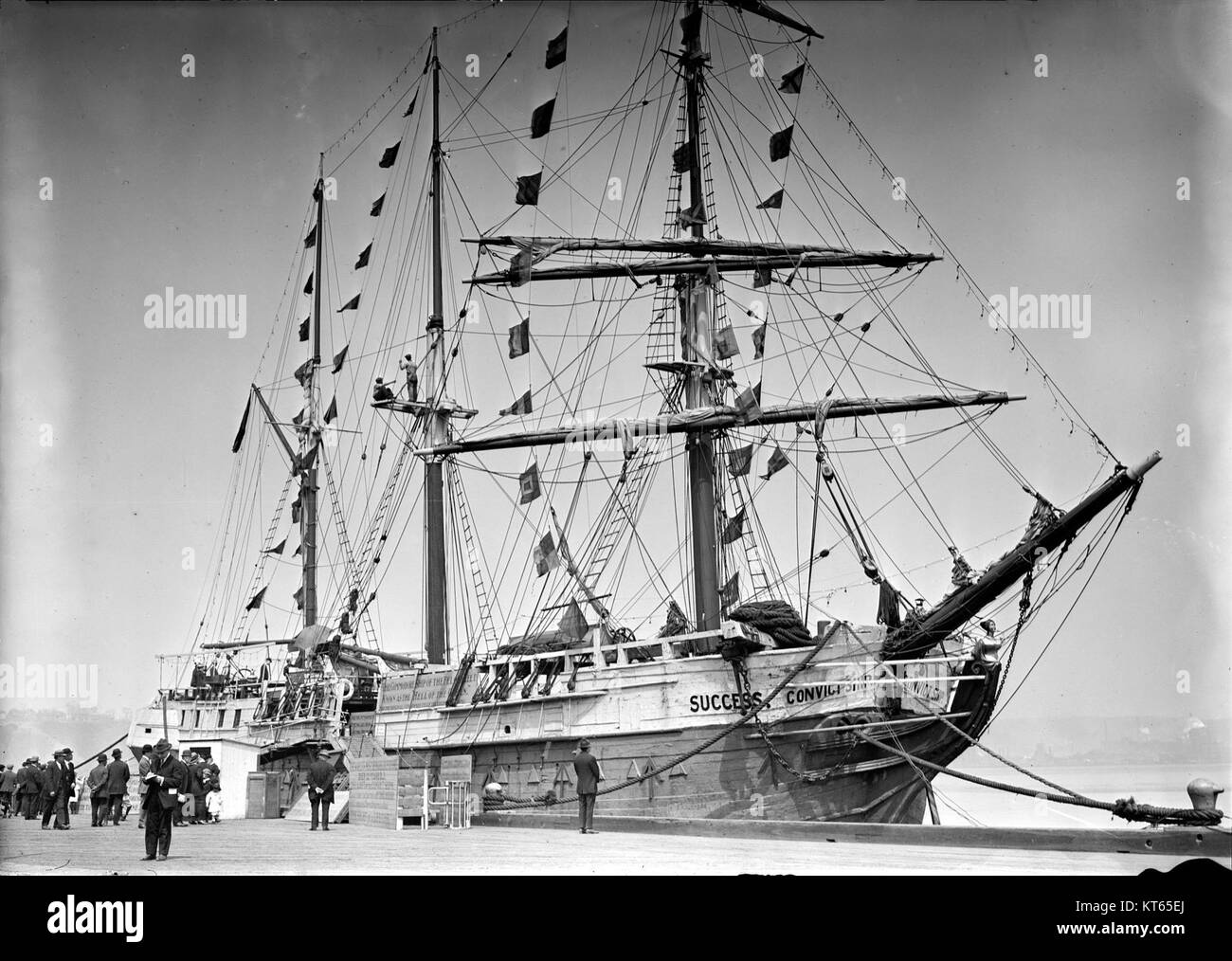 Success prison ship LOC ggbain 12287u Stock Photo - Alamy