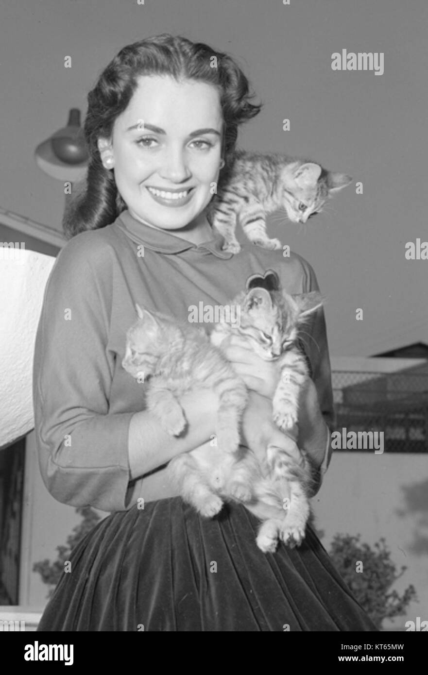 Susan Cabot was an American actress known for her roles in films during ...