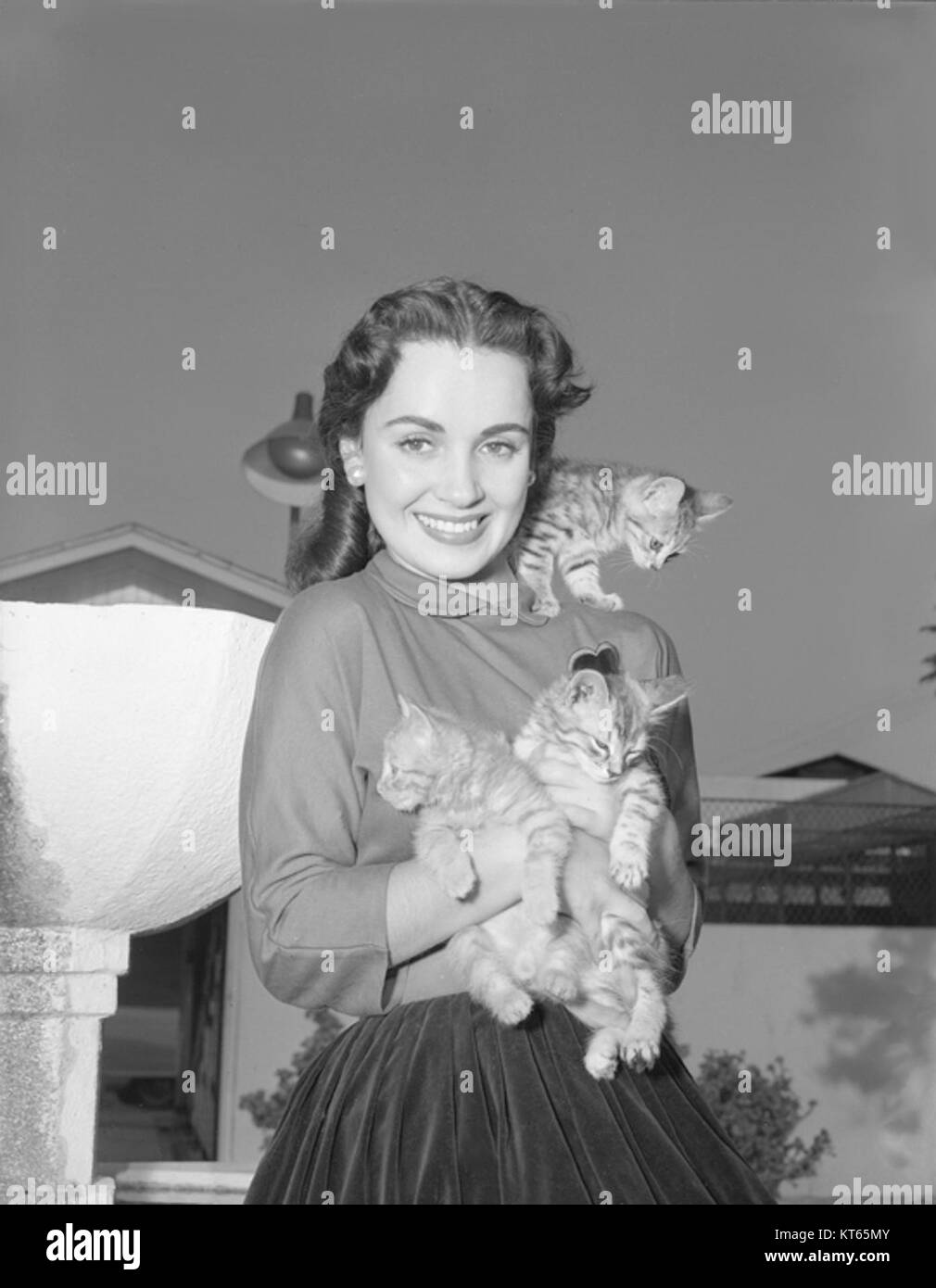 Susan Cabot was an American actress known for her roles in films during ...