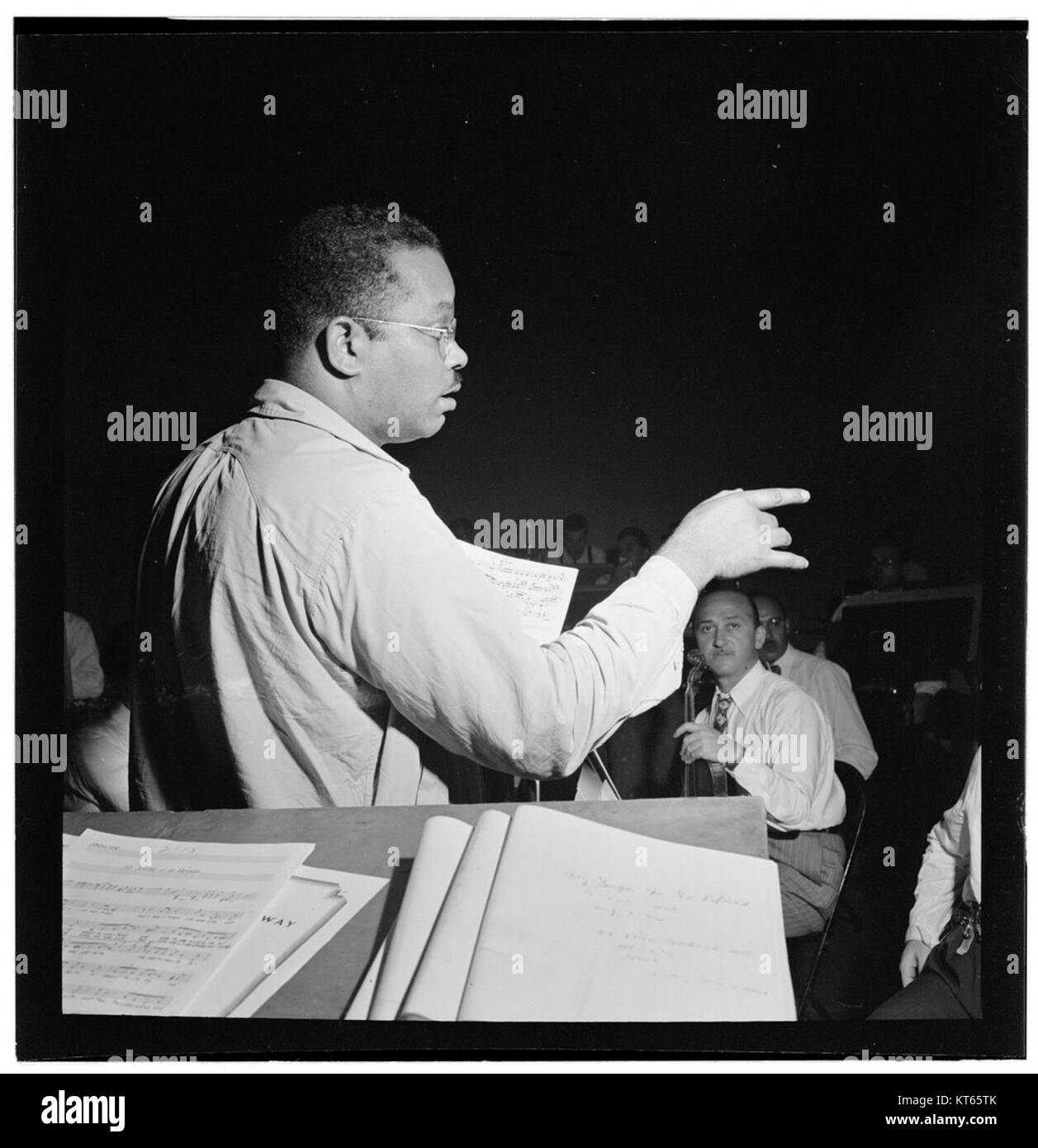 Sy Oliver, New York, N.Y., ca. Sept. 1946 (William P. Gottlieb 06681 ...