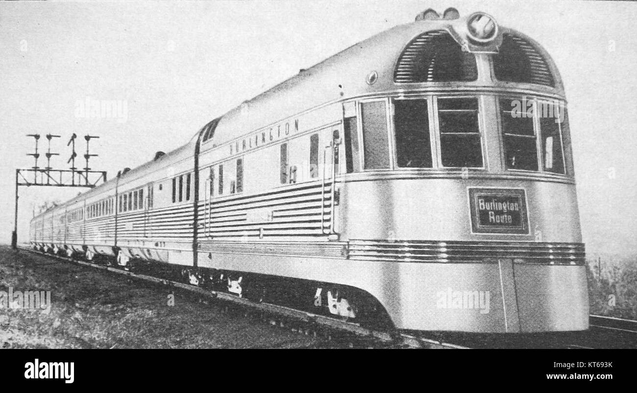 Twin Cities Zephyr 8 car 1937 Stock Photo - Alamy