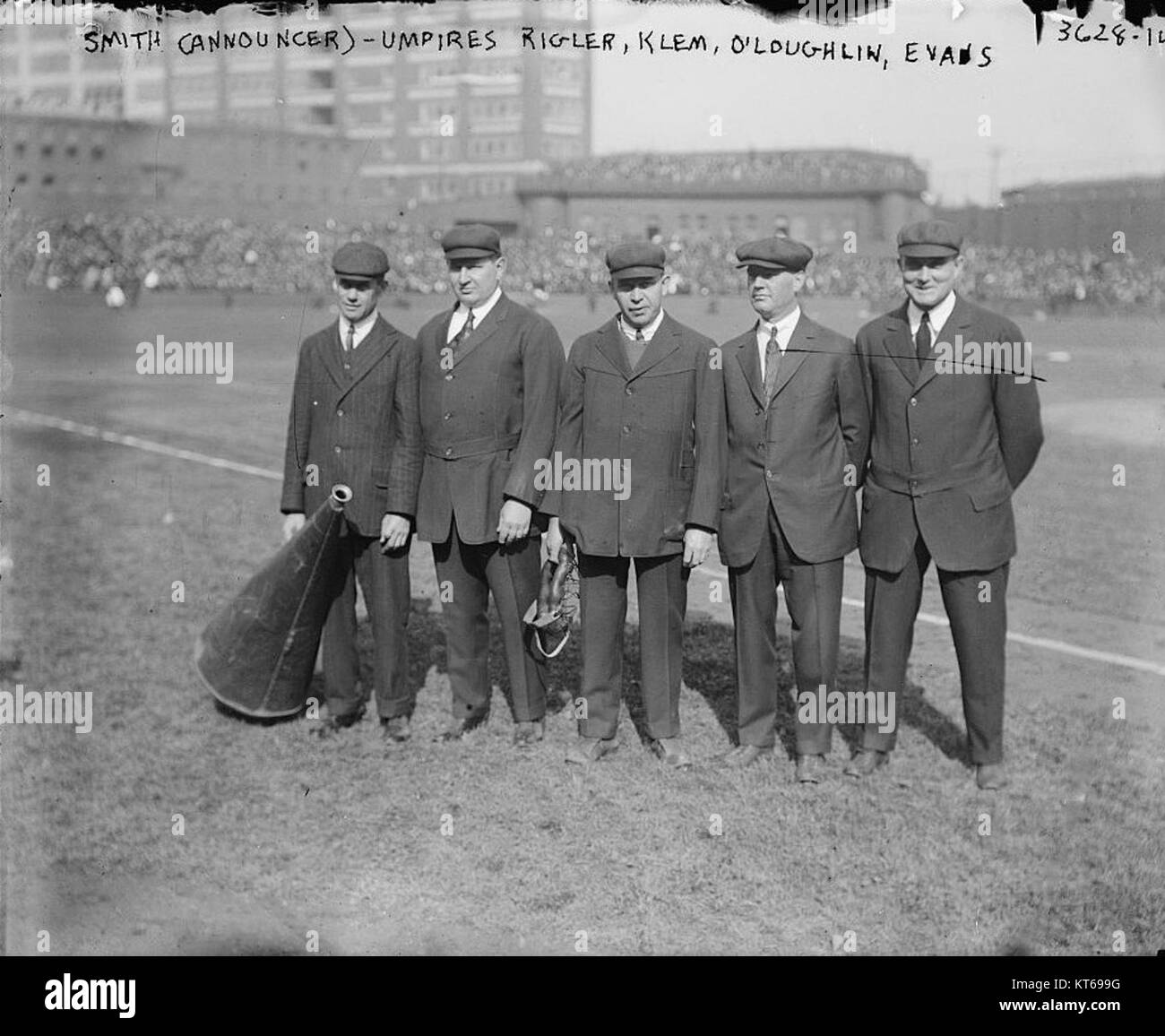 Phillies world series 1915 Black and White Stock Photos & Images - Alamy