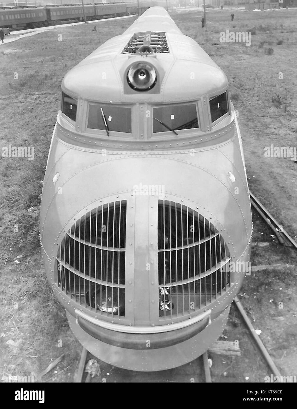 Streamliner hi-res stock photography and images - Alamy