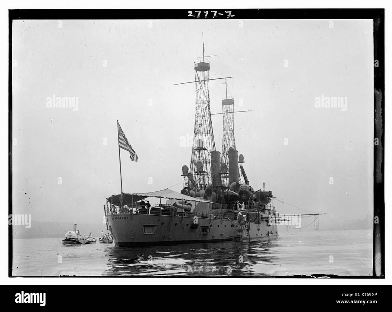A photograph of the USS Alabama (BB-08) battleship with the American ...