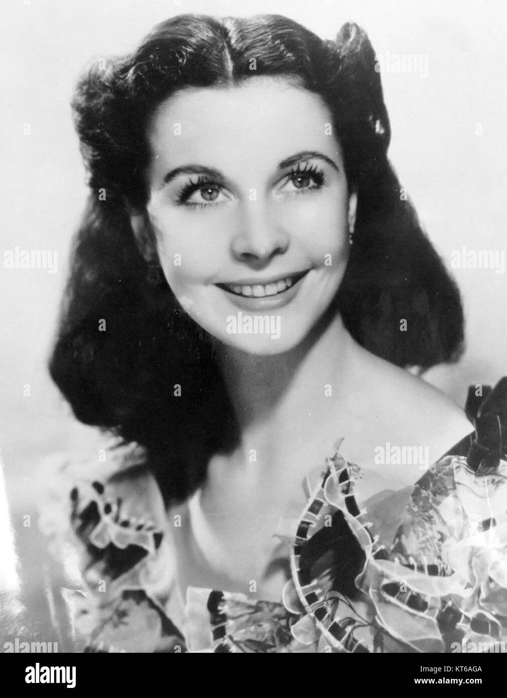Vivien Leigh as Scarlet O'Hara, a role she famously portrayed in the ...