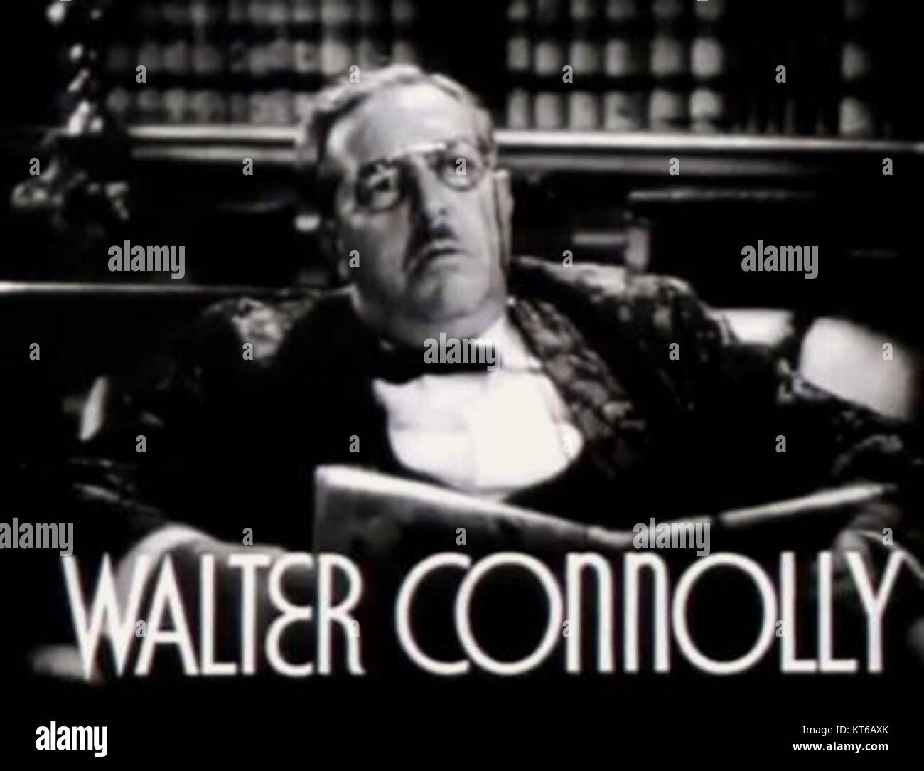 A still from the trailer of the 1937 film 'First Lady,' featuring actor ...