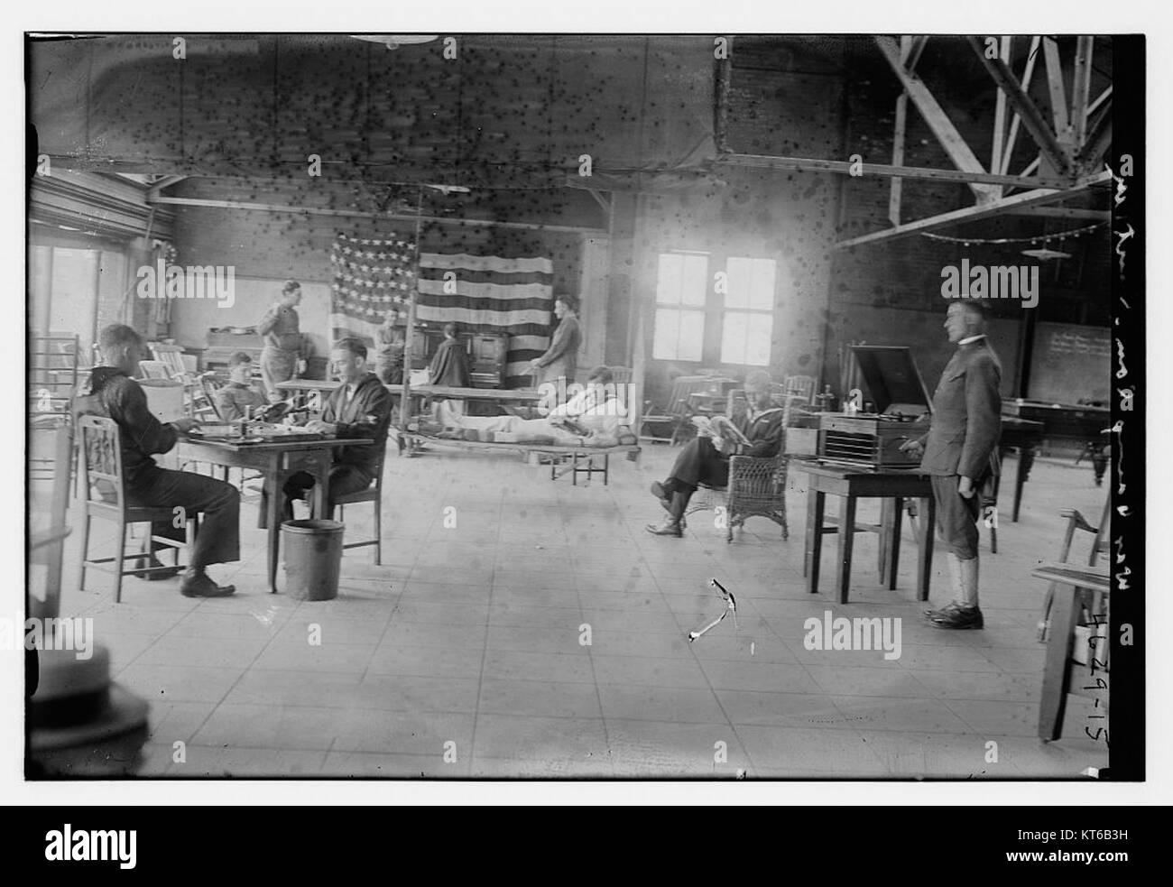 Wartime social spaces Black and White Stock Photos & Images - Alamy