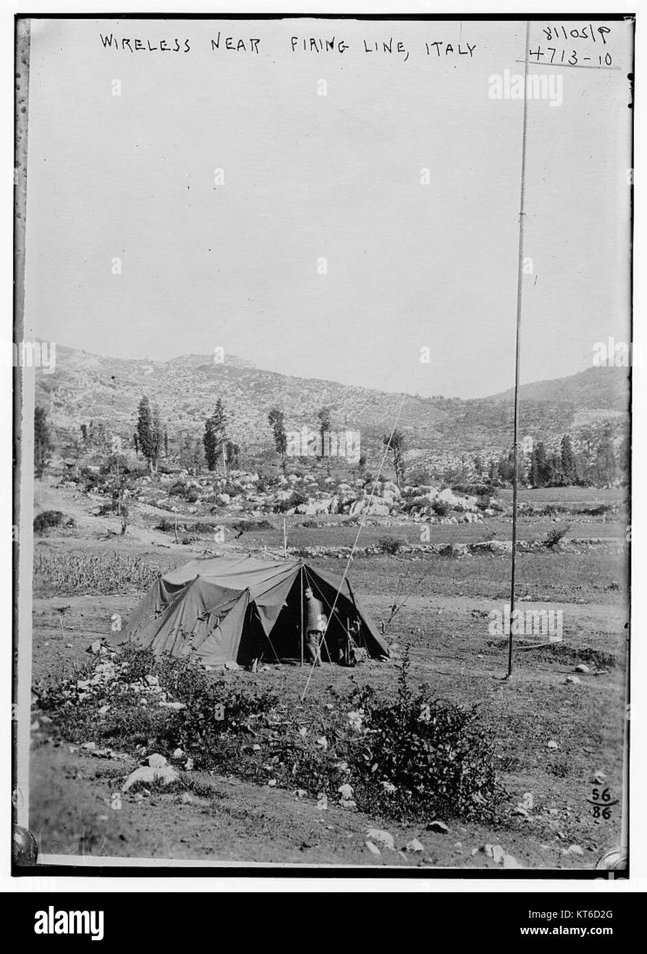 Radio equipment in wwi hi-res stock photography and images - Alamy