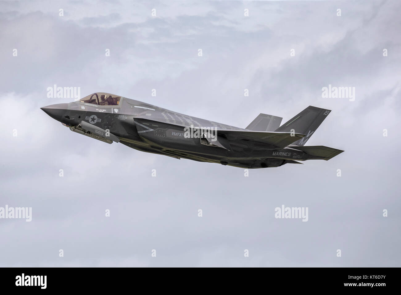 Usmc fighter jet hi-res stock photography and images - Alamy