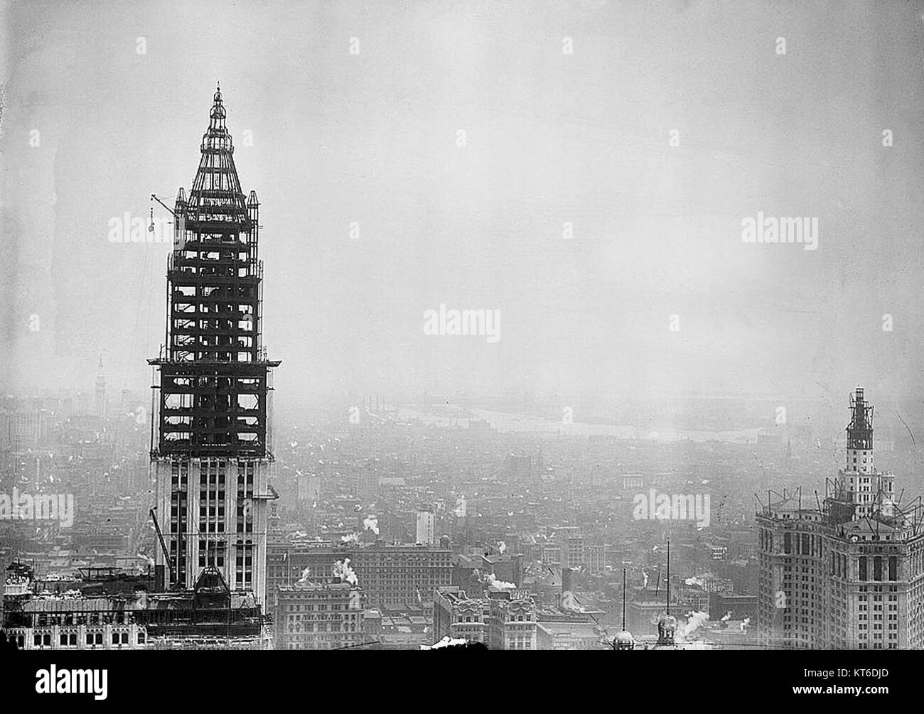 The Woolworth Building, an iconic skyscraper in New York City, was ...