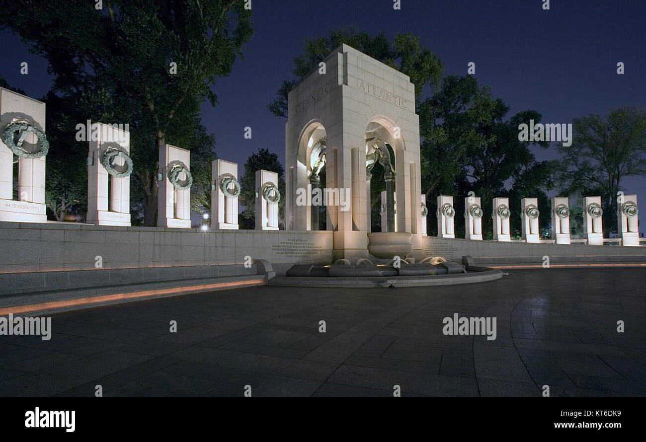 A photograph of the World War II Memorial, commemorating the soldiers ...