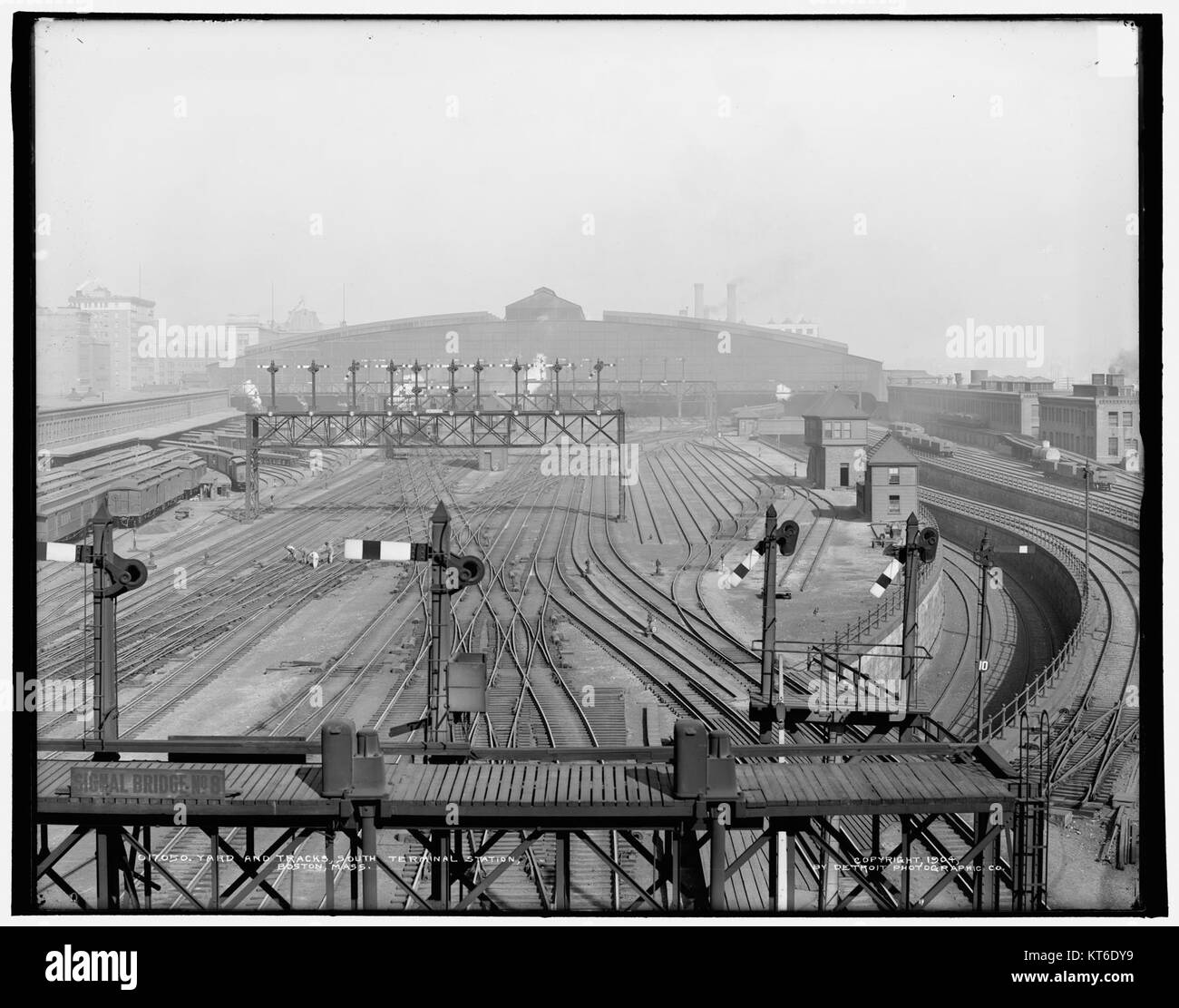 Boston south station hi-res stock photography and images - Alamy