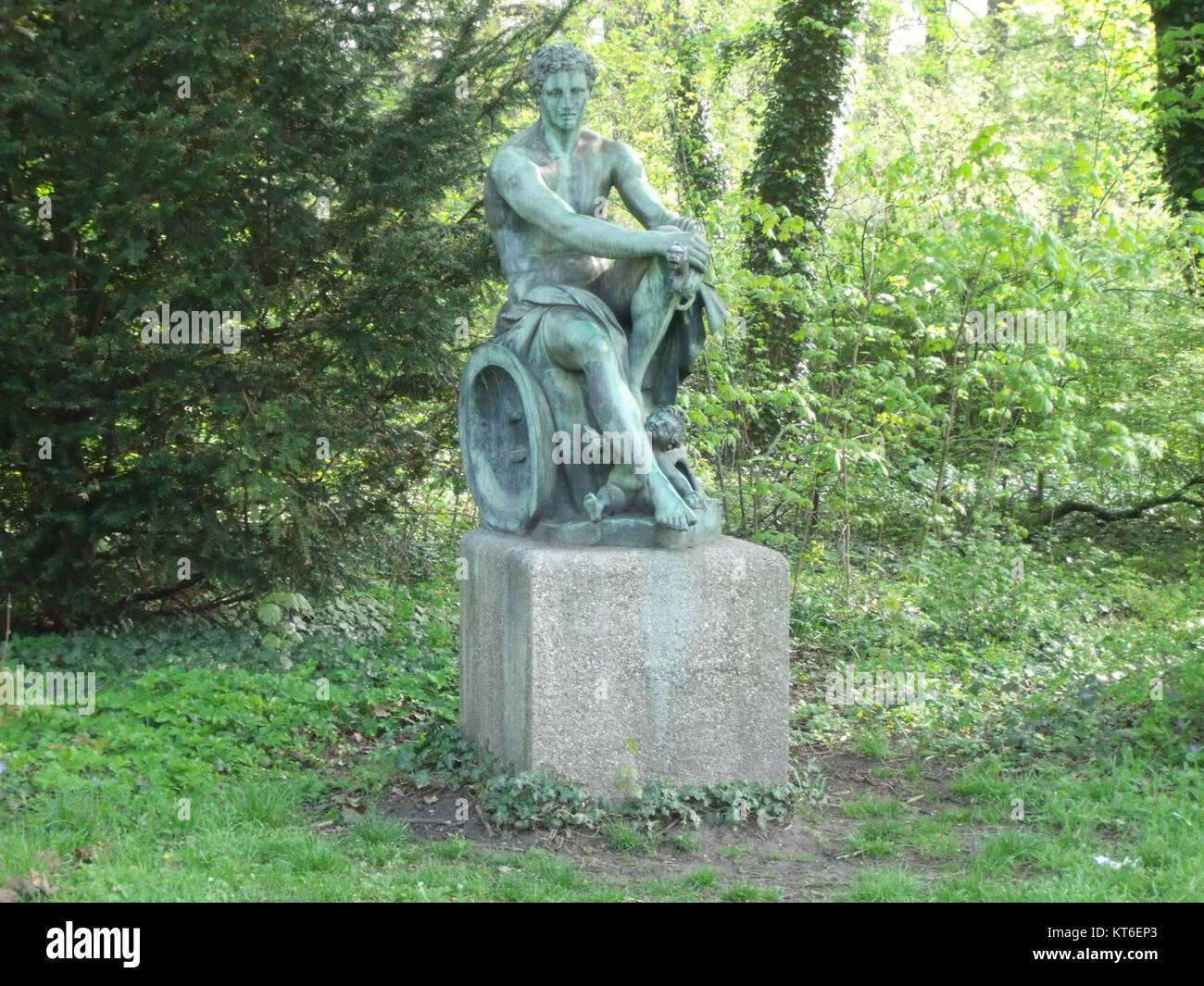 Vintage skulptur hi-res stock photography and images - Alamy