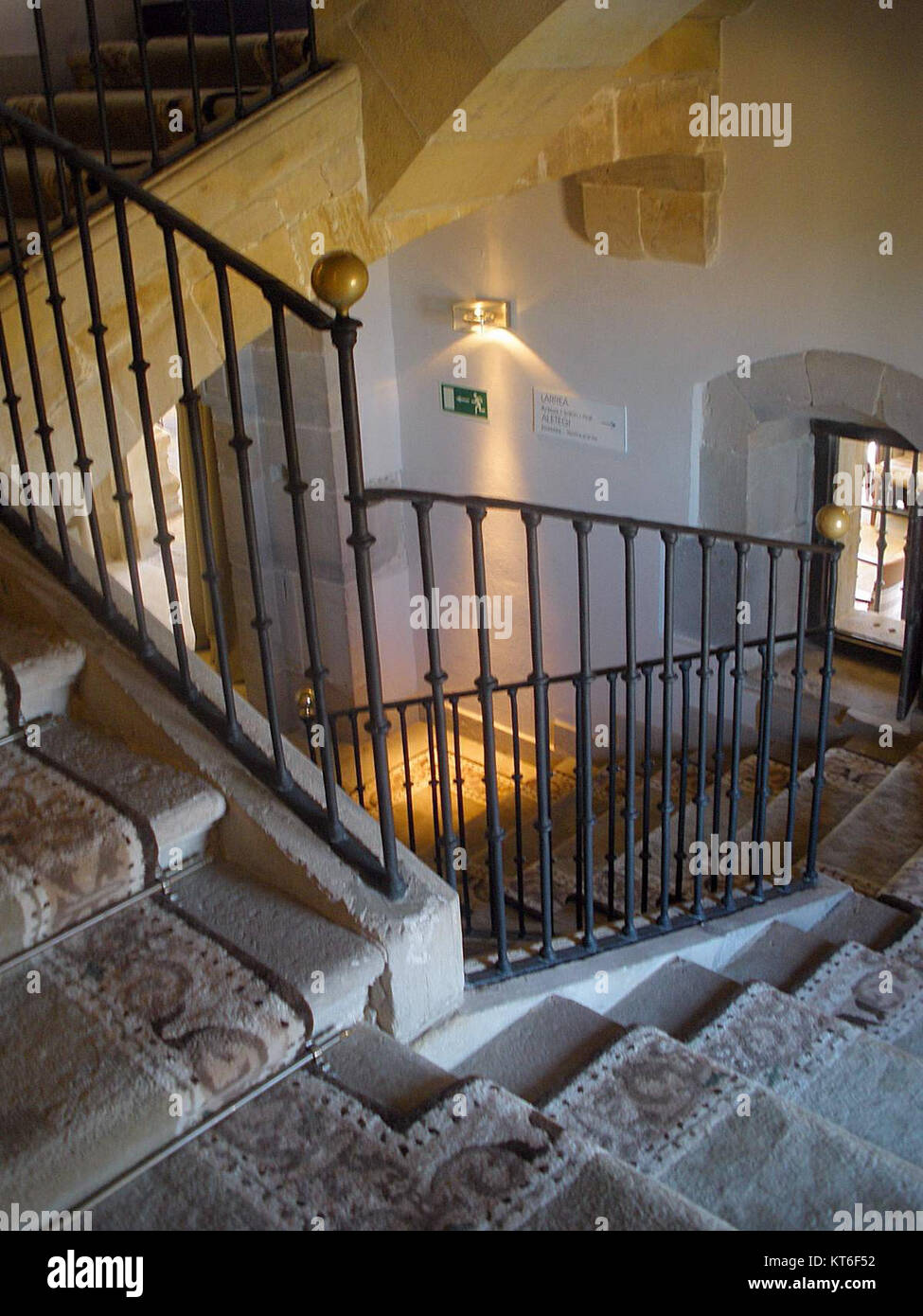 Argomaniz hi-res stock photography and images - Alamy