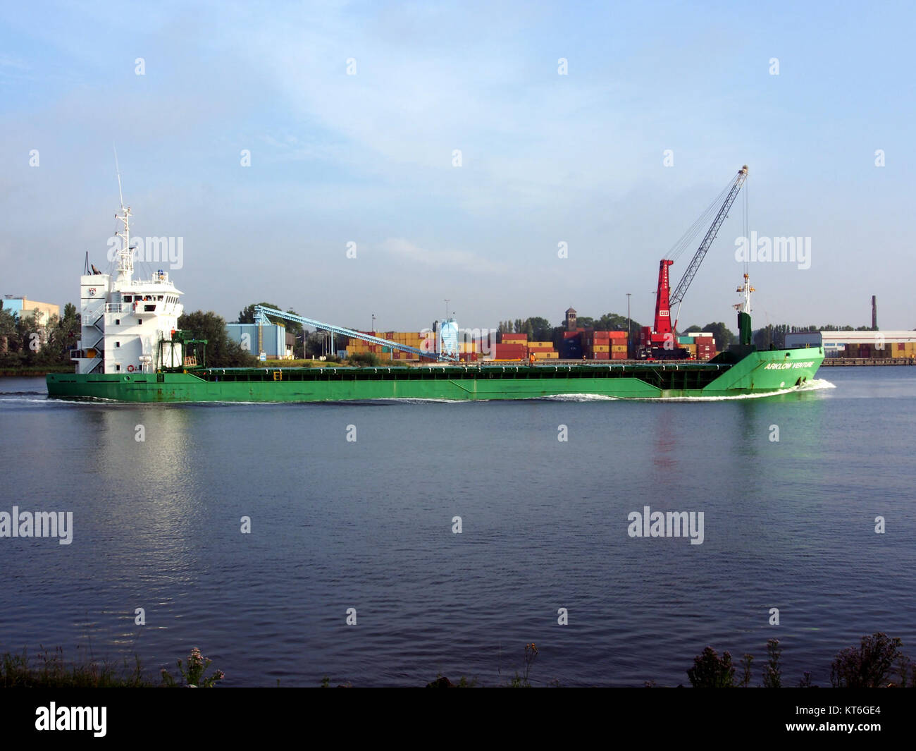 The image shows the Arklow Venture, a bulk carrier ship with IMO number ...