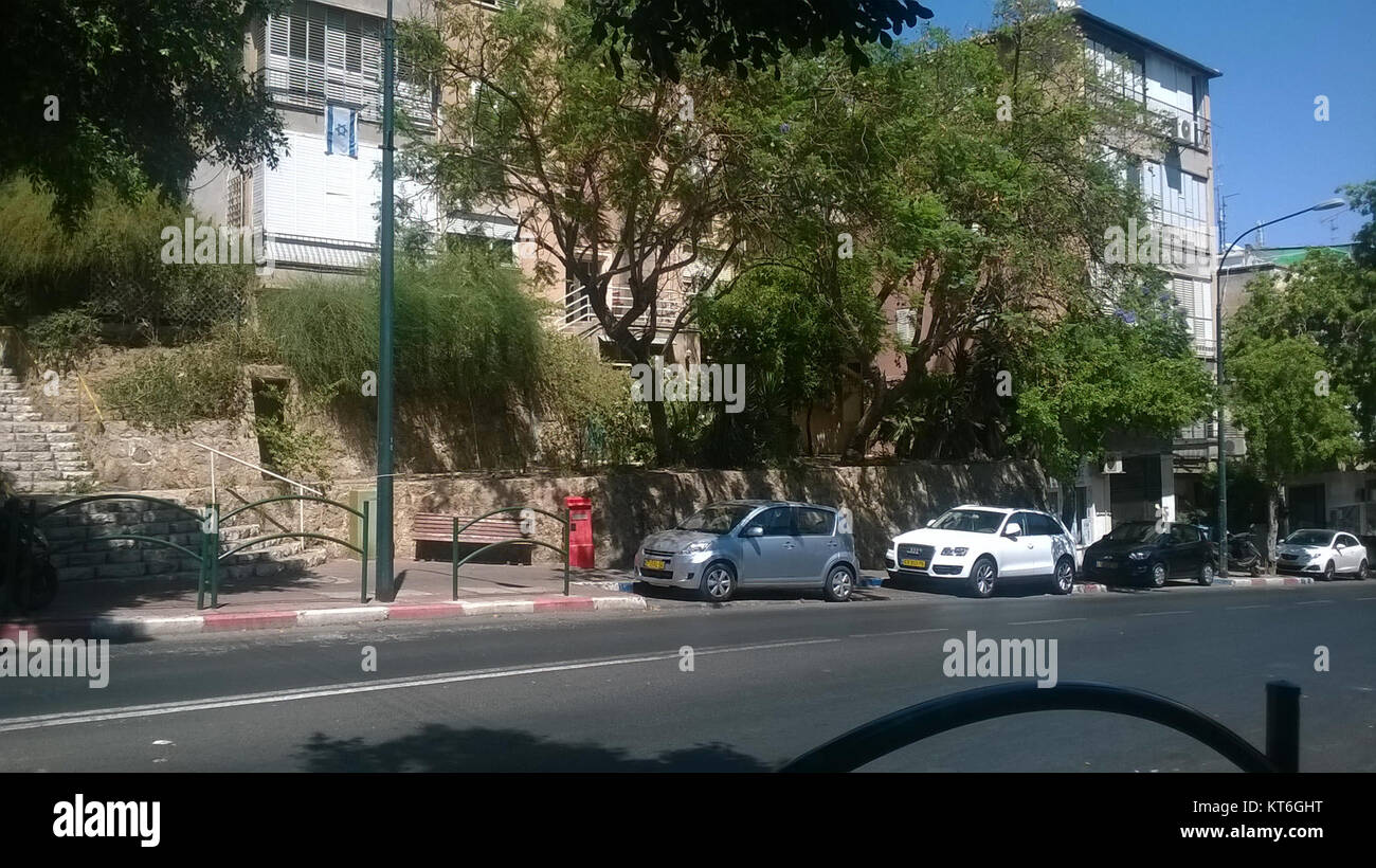 Arlozorov street hi-res stock photography and images - Alamy