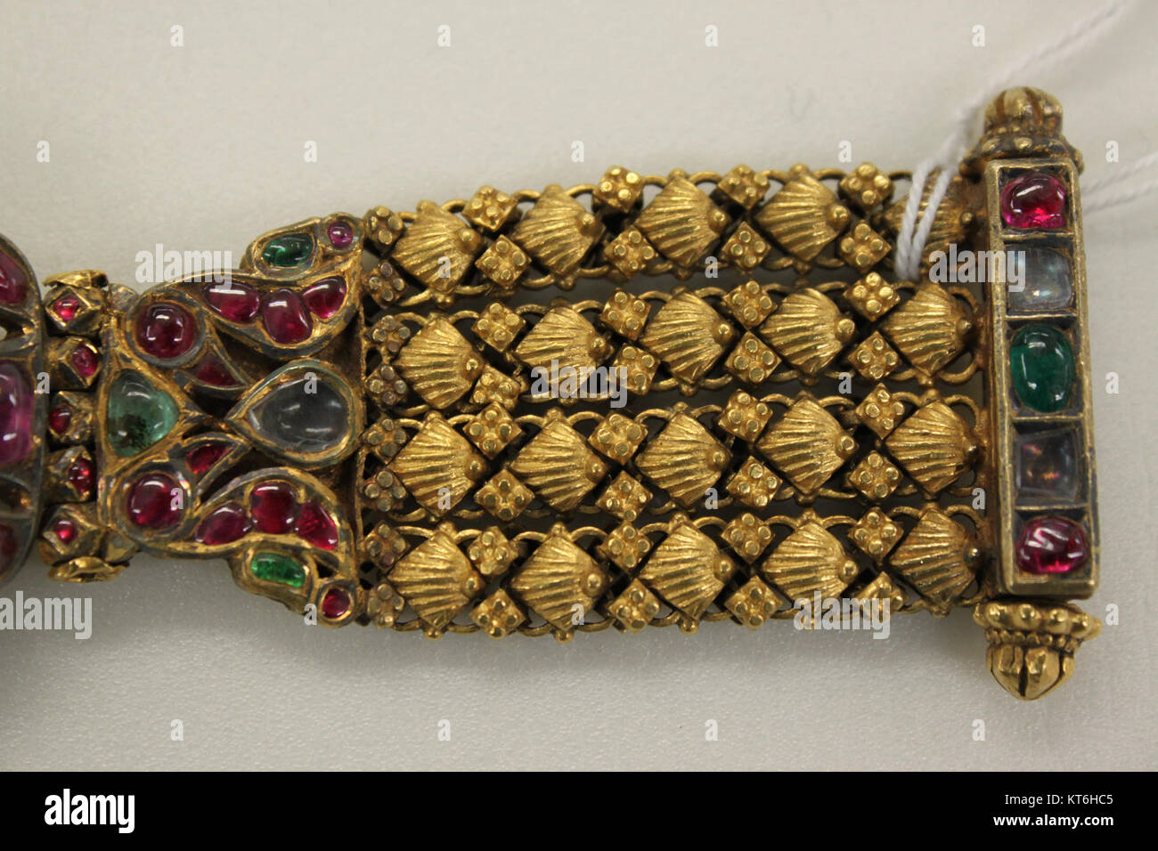 The Armlet MET 41.100.117c is an ancient artifact, likely of Egyptian ...