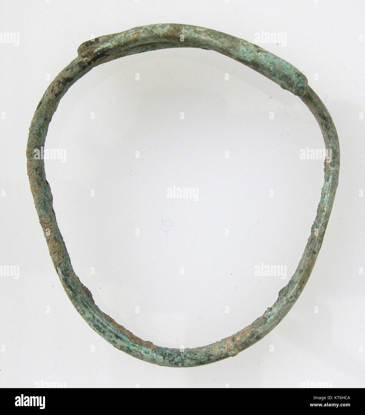 An ancient armlet in the collection of the Metropolitan Museum of Art ...