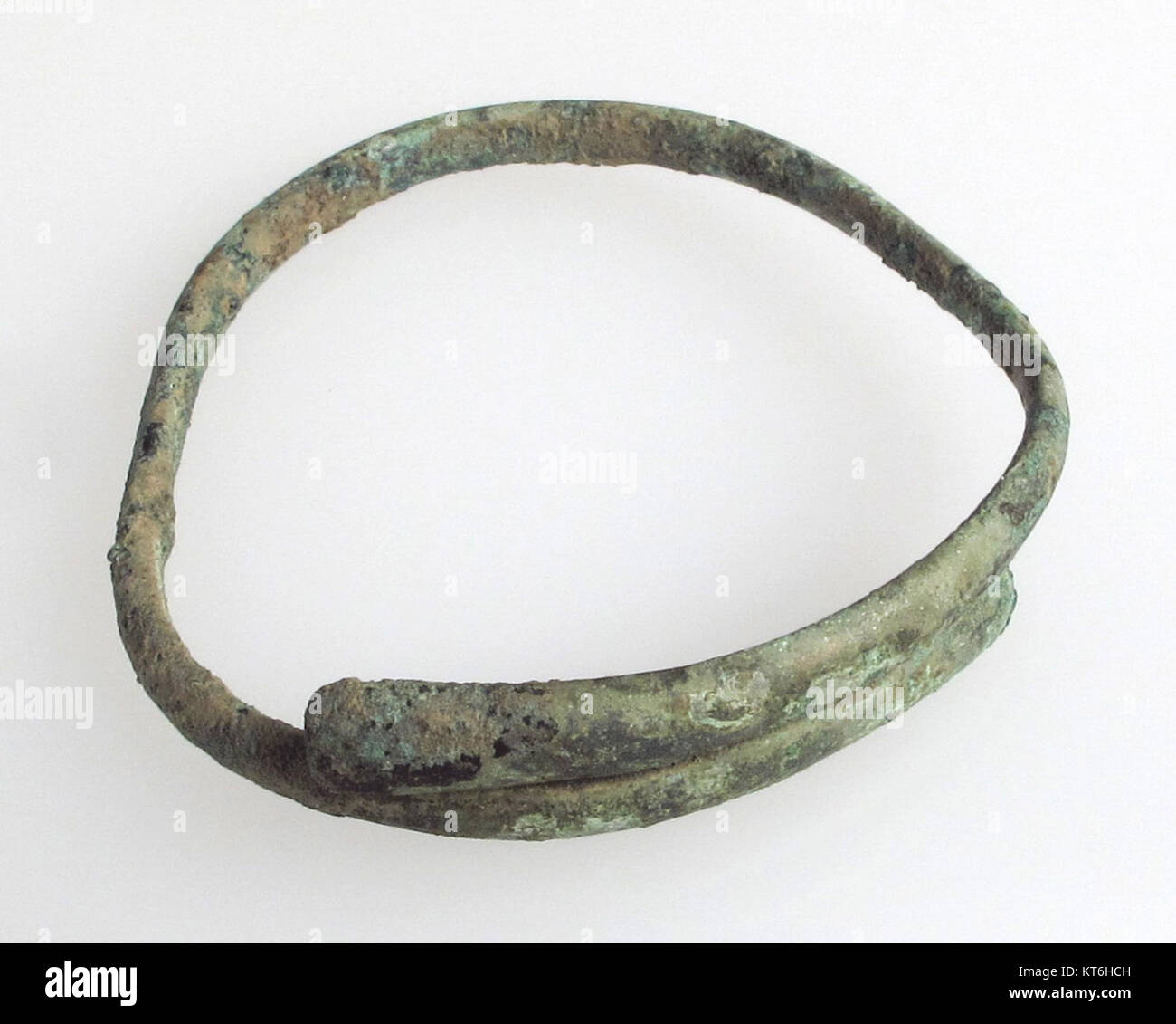 This armlet from the Metropolitan Museum of Art is a historic piece of ...