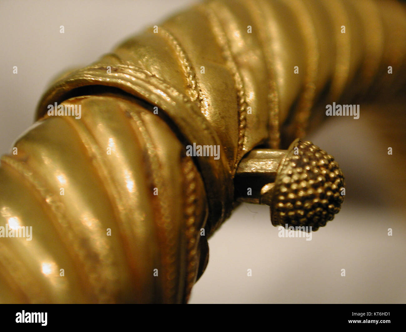 This armlet, displayed in the MET collection, is a fine example of ...