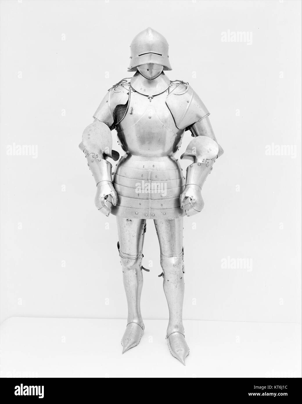 This 15th-century armor, part of the Metropolitan Museum of Art's ...