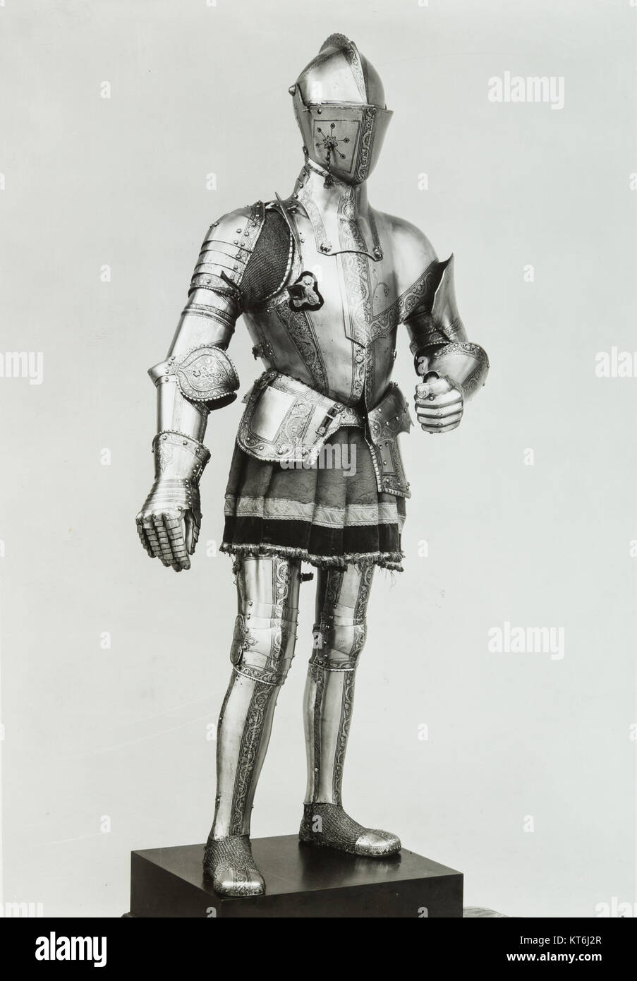 Intricate displays of artifacts hi-res stock photography and images - Alamy