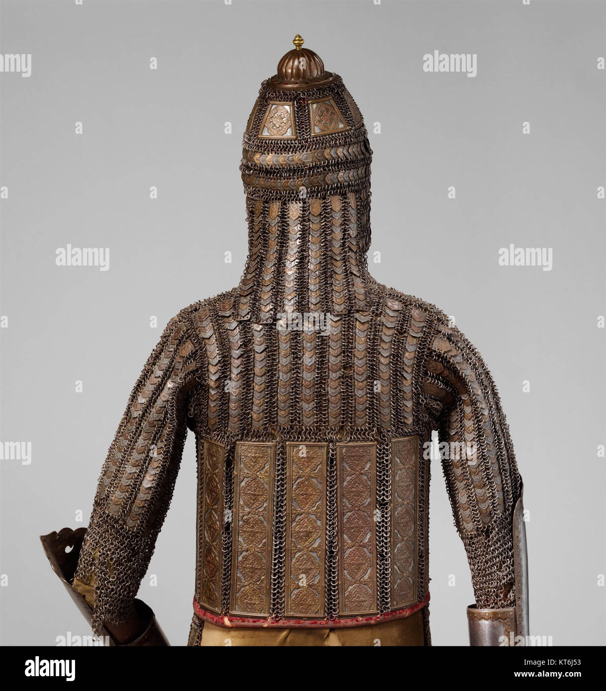 The Armor of Mail and Plate, displayed at the Metropolitan Museum of ...