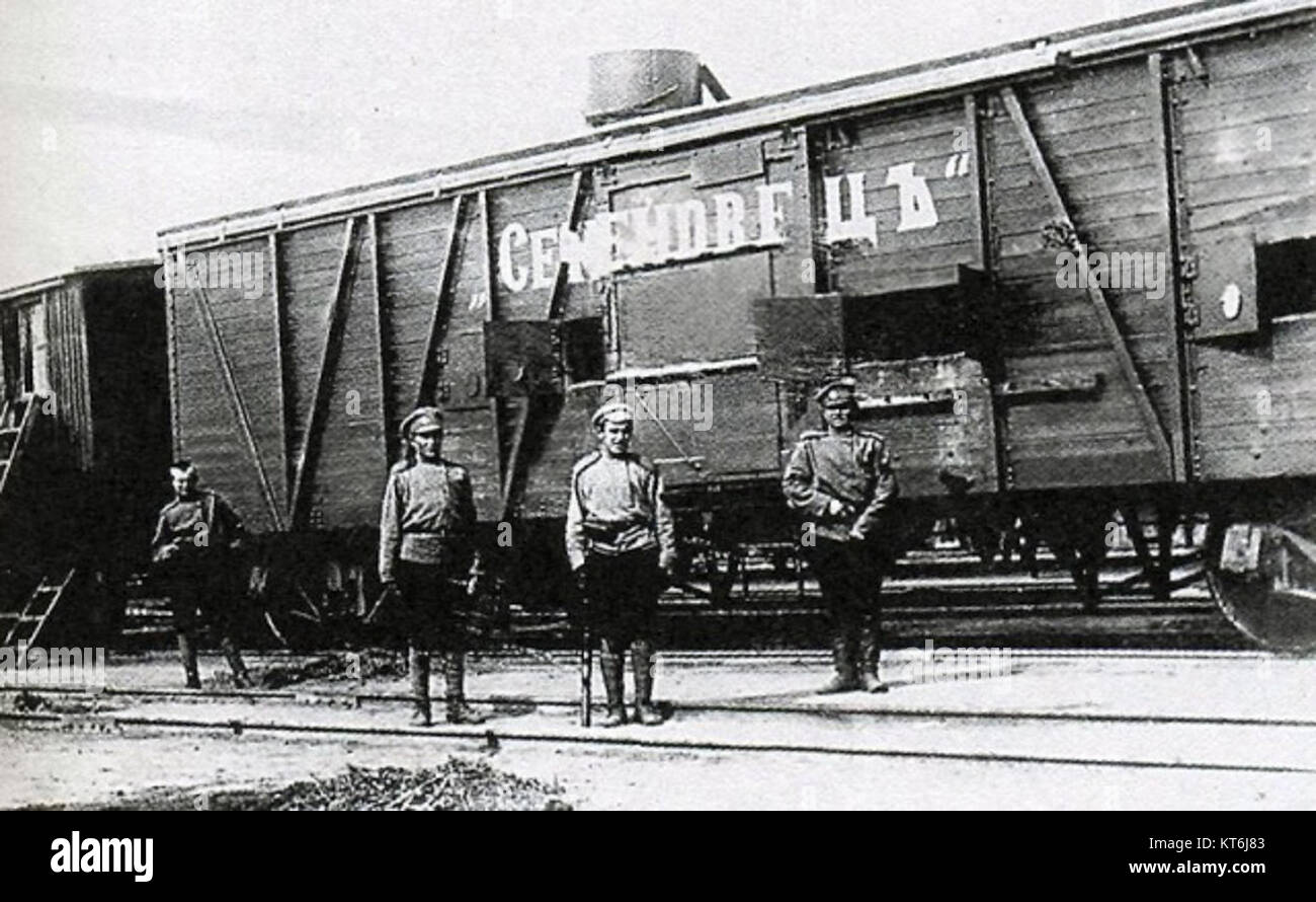 Armoured train hi-res stock photography and images - Alamy