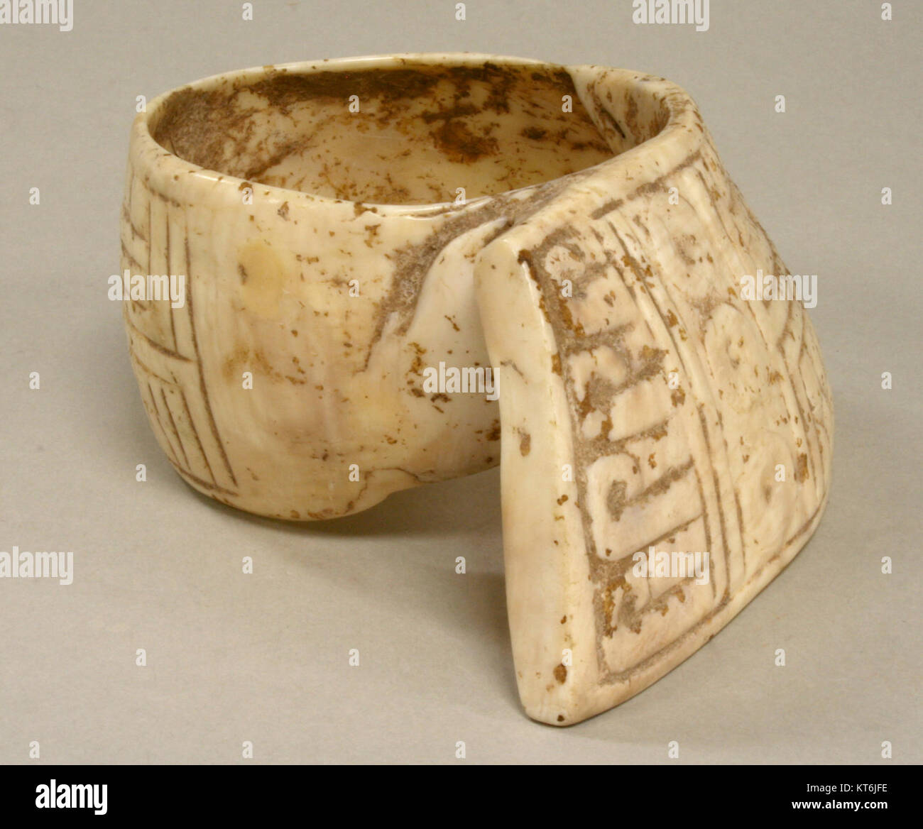 This arm band, dated as MET 1979.206.929 a, is an ancient artifact ...