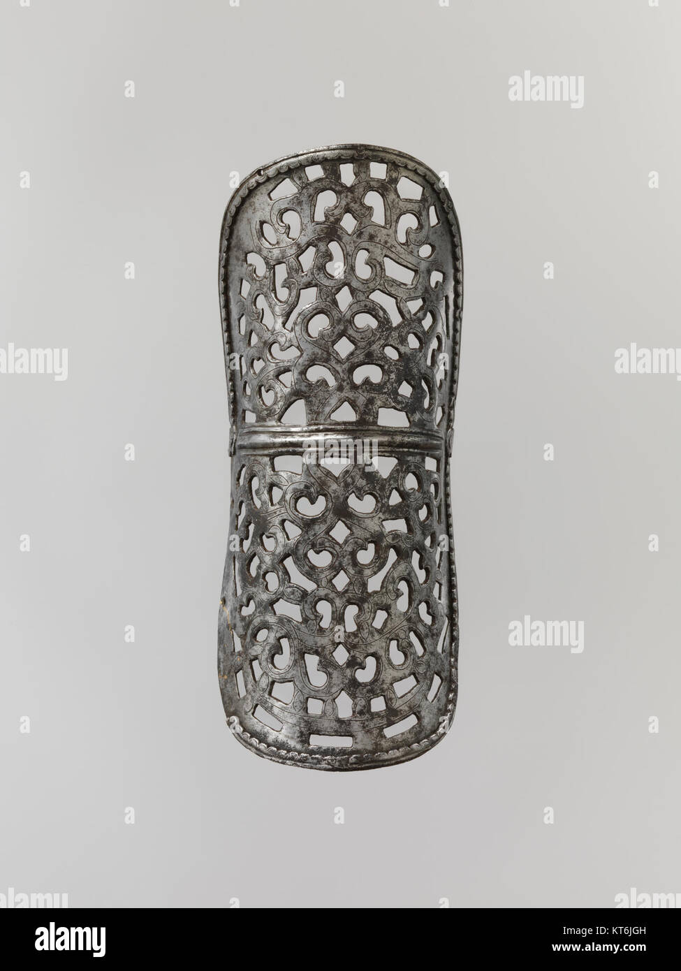 The Arm Defense is a historic armor piece, housed at the Metropolitan ...