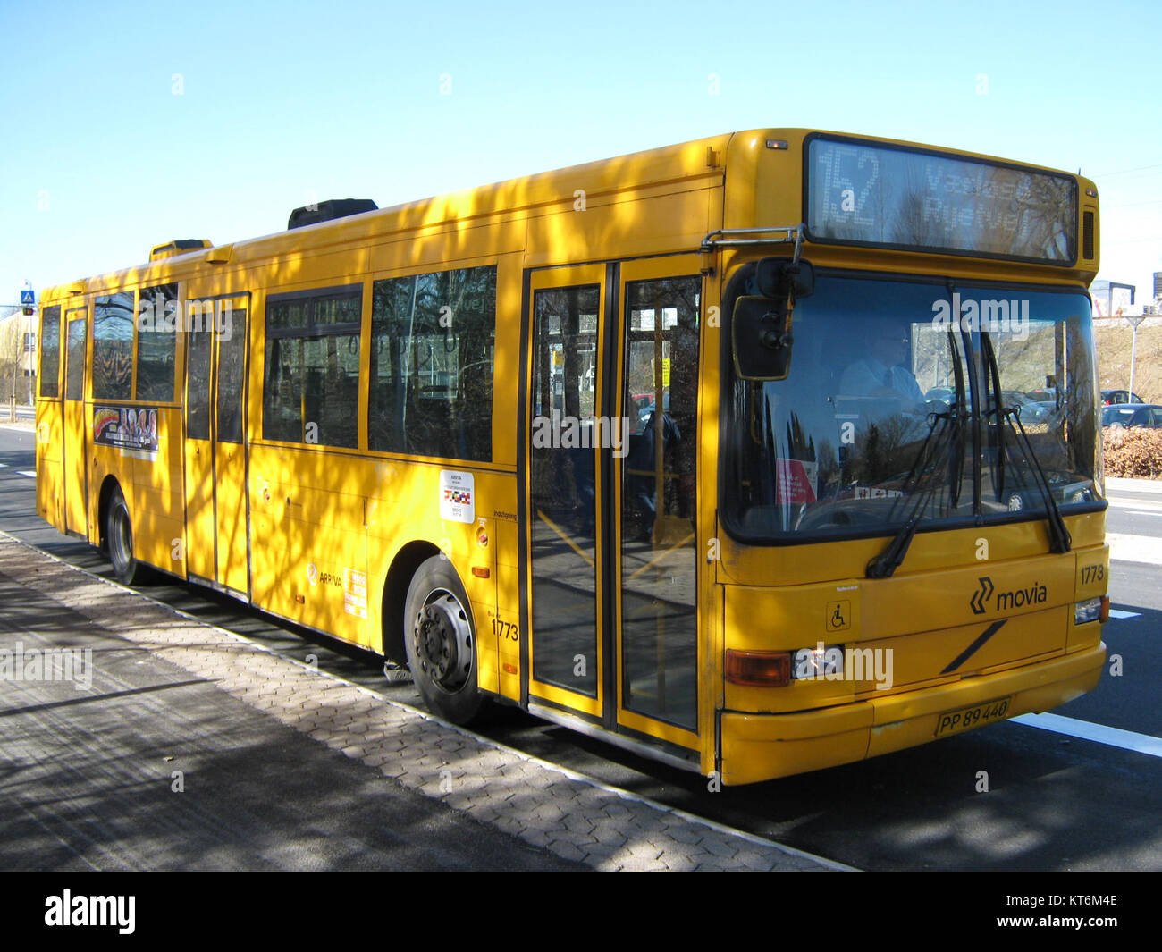 Arriva 1773 152-02 is a model number for a bus operated by Arriva, a ...