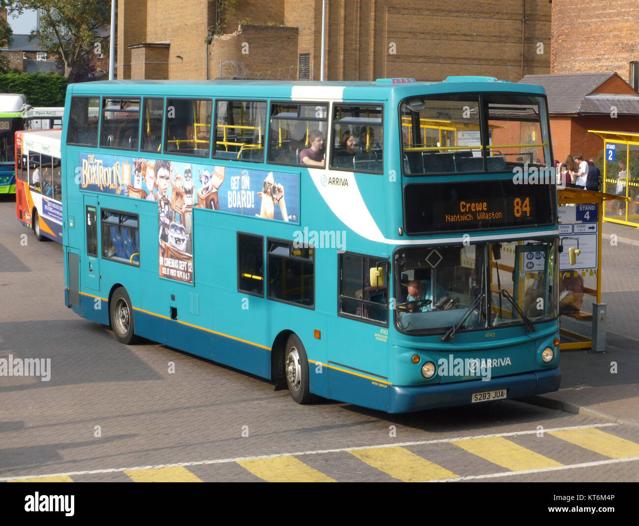 The image shows an Arriva DAF DB250 Alexander ALX400 bus, registration ...
